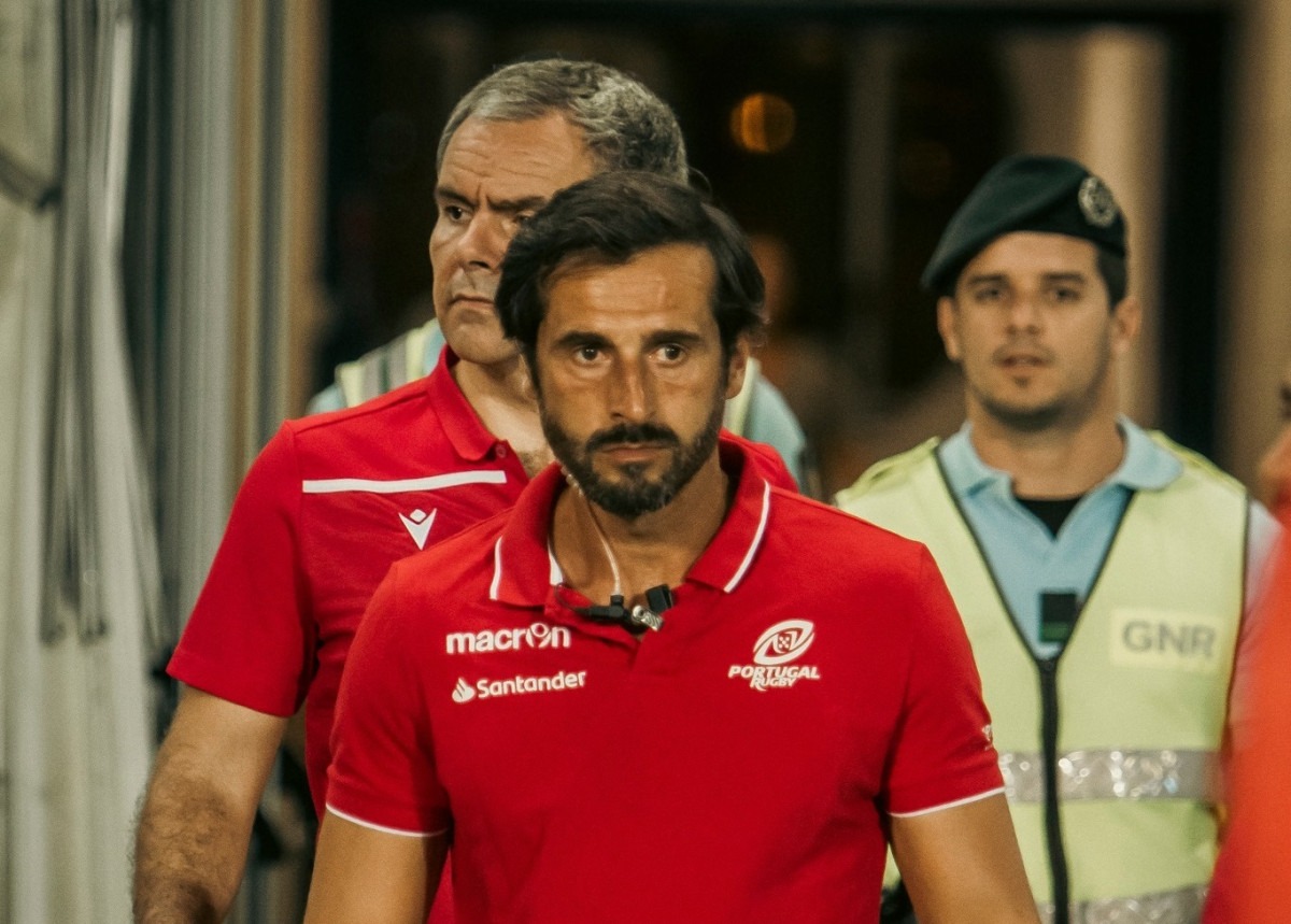 João Mirra: Lobos percorreram apenas 10 metros de uma maratona. | Canal ...